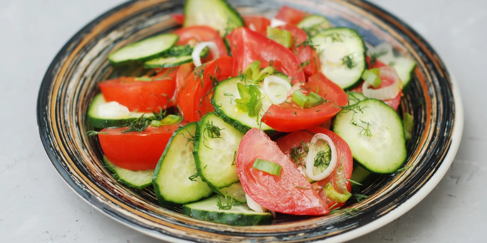 Recette Salade concombre tomate facile | Mes recettes faciles