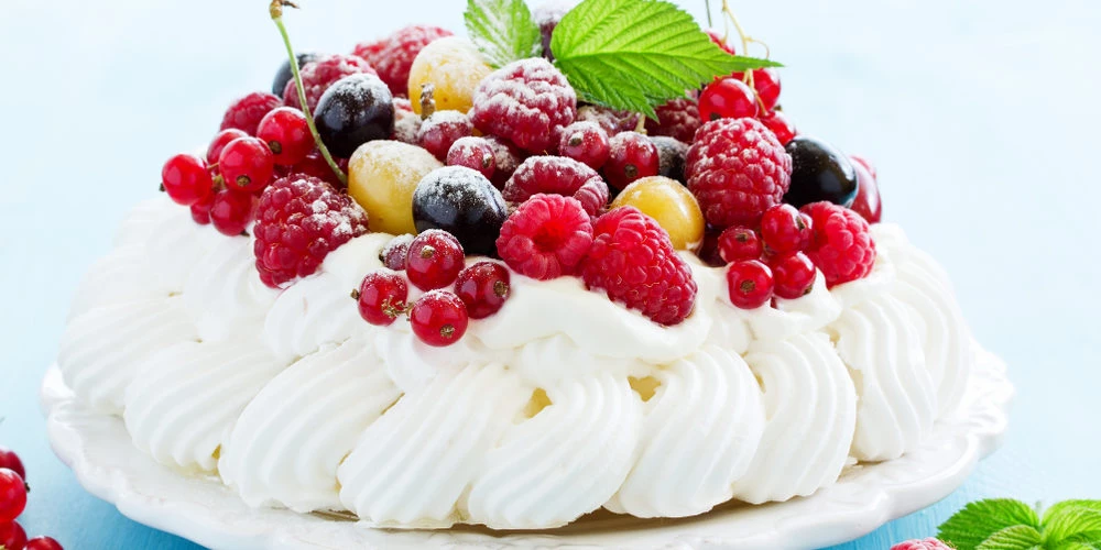Recette Pavlova aux fruits rouges au Companion facile | Mes recettes ...
